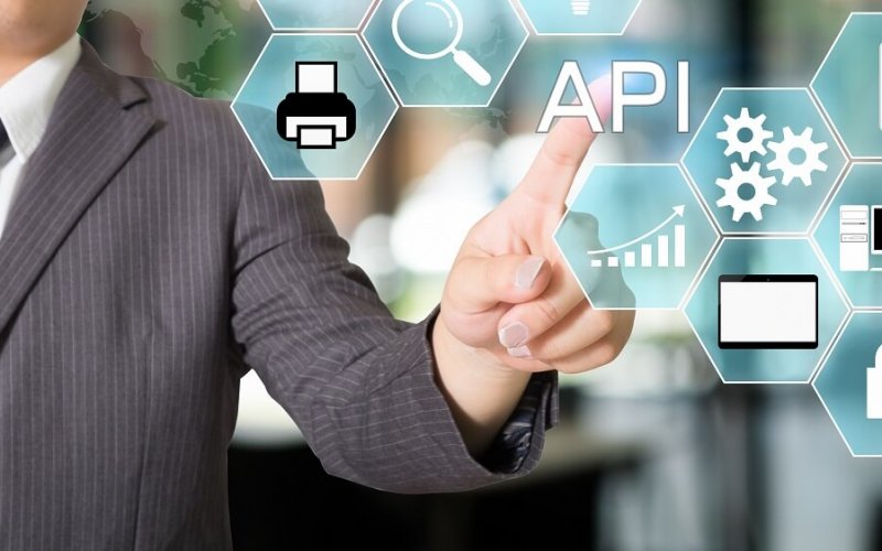Apa itu API? Jenis, Fungsi & Contohnya