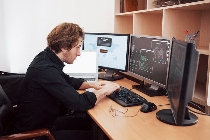 15 Tools Front End Developer Terbaik untuk Mempermudah Pekerjaan 15 Tools Front End Developer Terbaik untuk Mempermudah Pekerjaan
