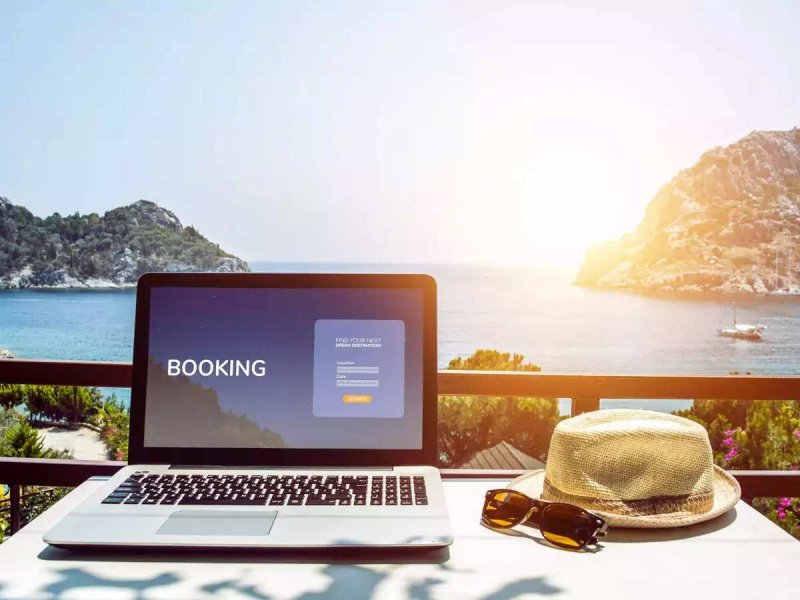 13 Contoh Web Tour dan Travel yang Menarik, Ini Tips Buatnya!