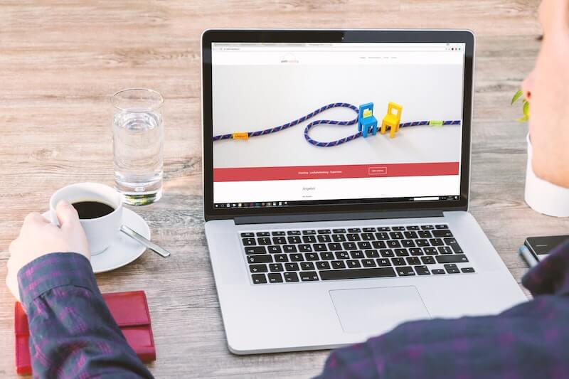 12+ Contoh Footer Website, Inspirasi Desain Unik dan Menarik