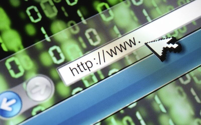 Apa Itu Hostname? Ini Pengertian, Fungsi & Cara Membuatnya