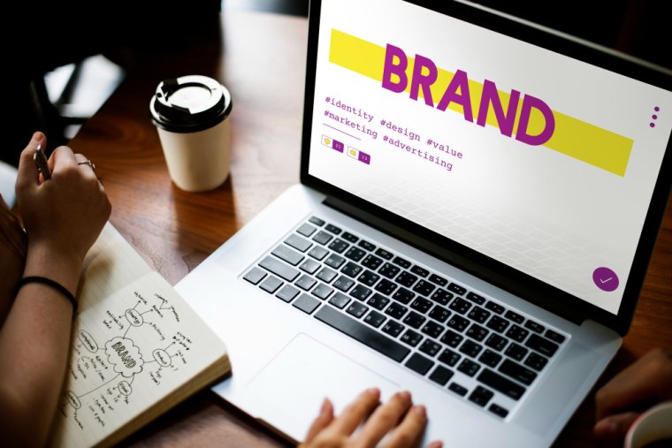 160+ Nama Brand Aesthetic yang Keren & Cara Menentukan